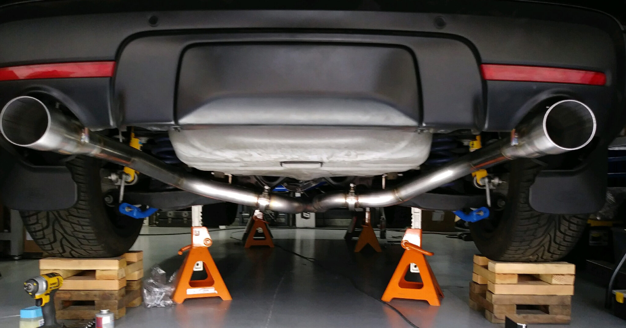 How to Create a Full Custom Exhaust System [Infographic]
